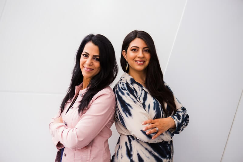 Meet Us I Golden Hello – Golden Hello Company